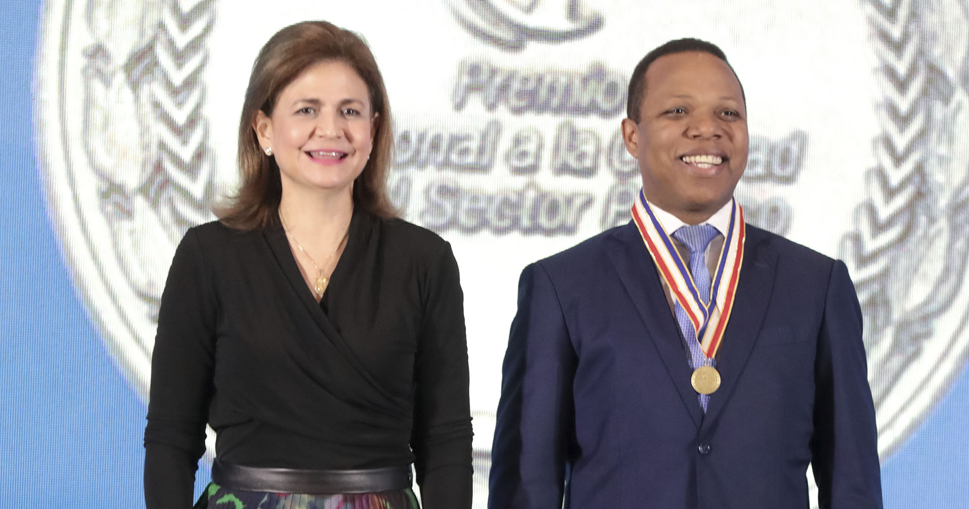 Edesur se convierte en la primera EDE en obtener el Premio Nacional a ...