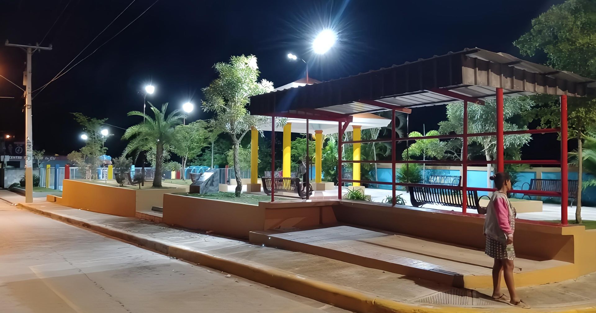Edesur está iluminando siete municipios de Barahona | Edesur Dominicana ...